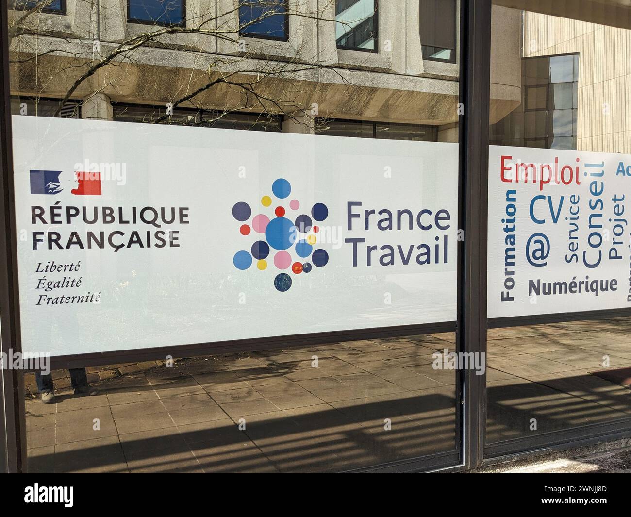 Bordeaux , France - 02 29 2024 : france travail logo brand and sign ...