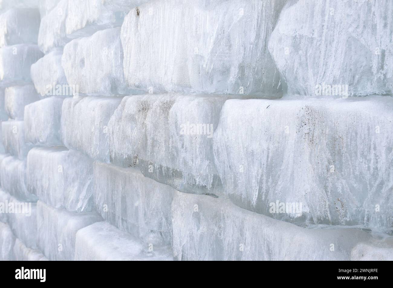 Ice piled up hi-res stock photography and images - Alamy