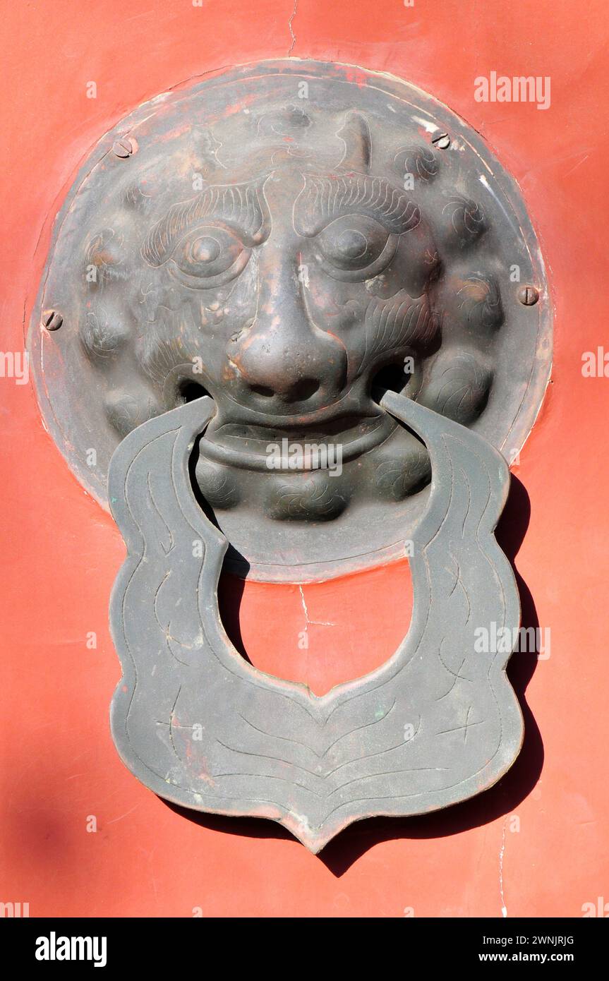 Ancient architecture doornail and door knocker Stock Photo - Alamy