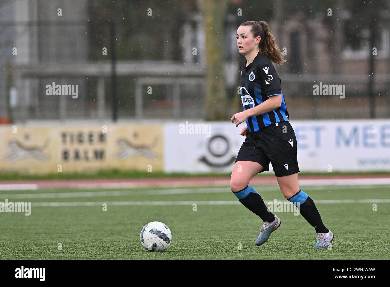 Knokke, Belgium. 02nd Mar, 2024. Sterre Gielen (14) of Club YLA ...