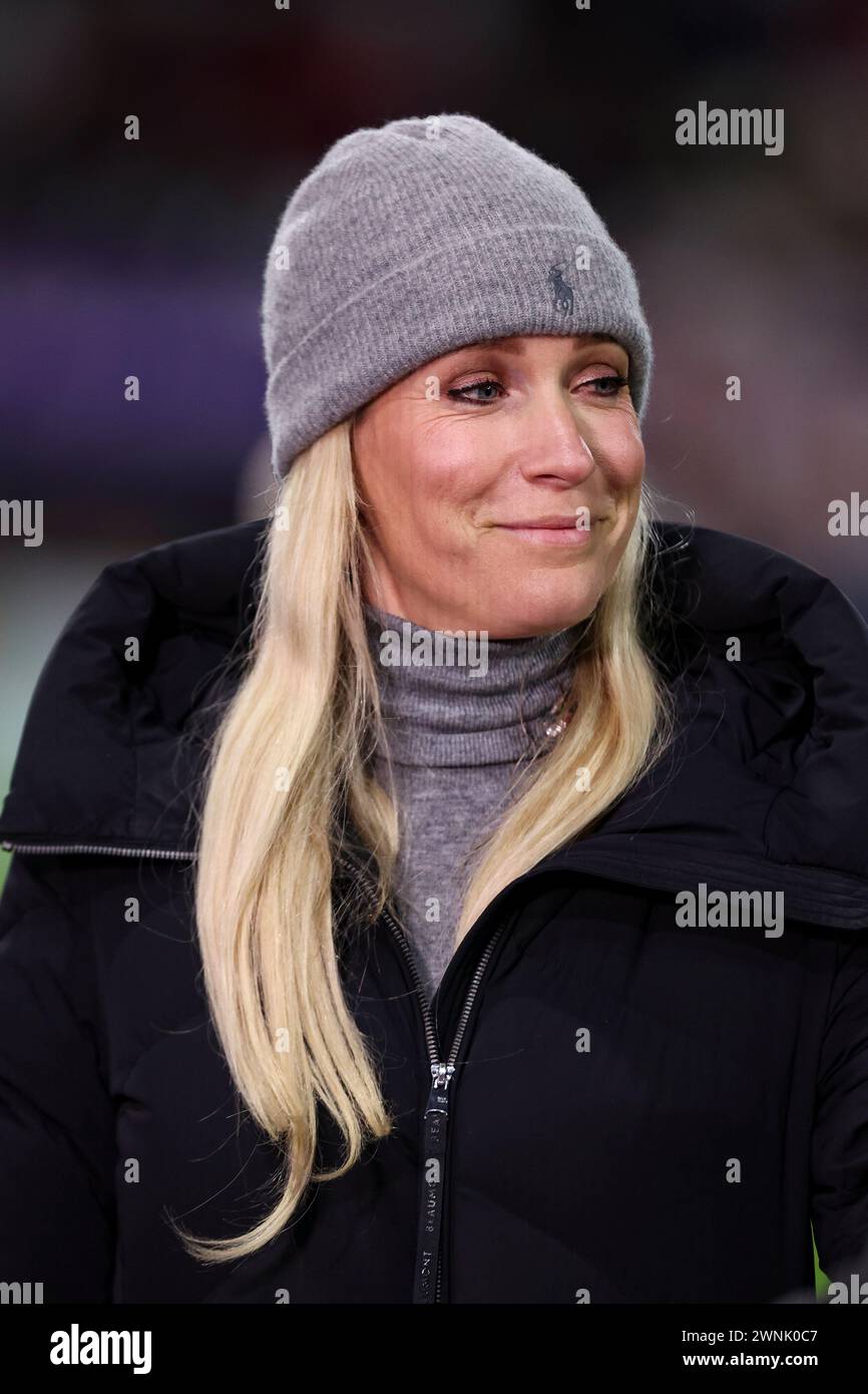 ROTTERDAM, NETHERLANDS - MARCH 2: Helene Hendriks (ESPN) Looks on ...