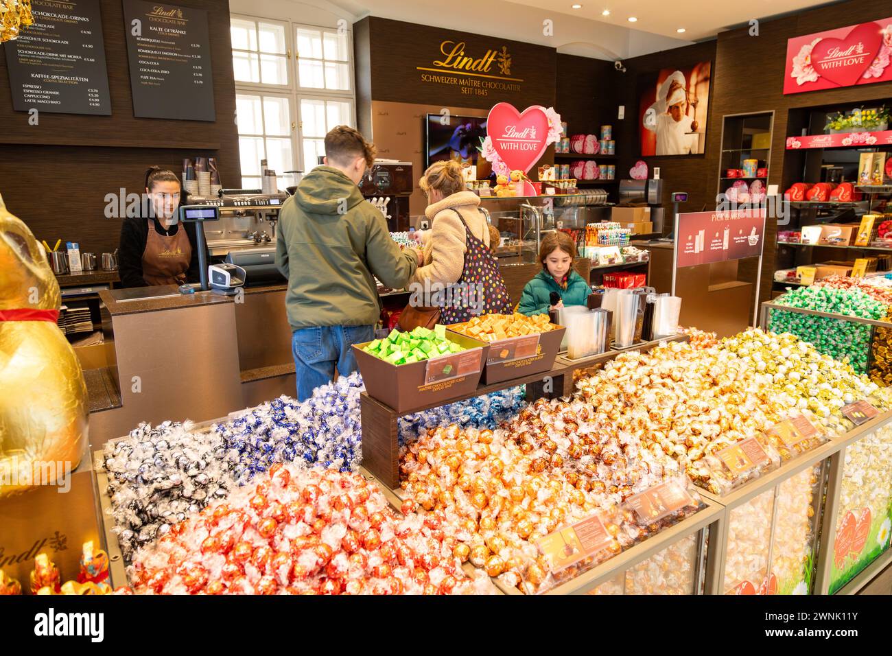 Lindt chocolate balls hi-res stock photography and images - Alamy