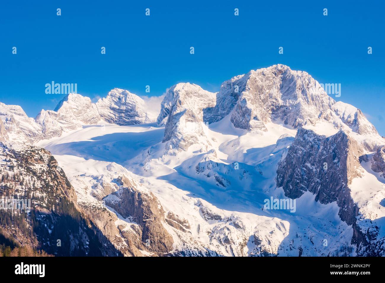 Dachstein Mountains: Dachstein Mountains, summit Hoher Dachstein (left, with summit cross and ...