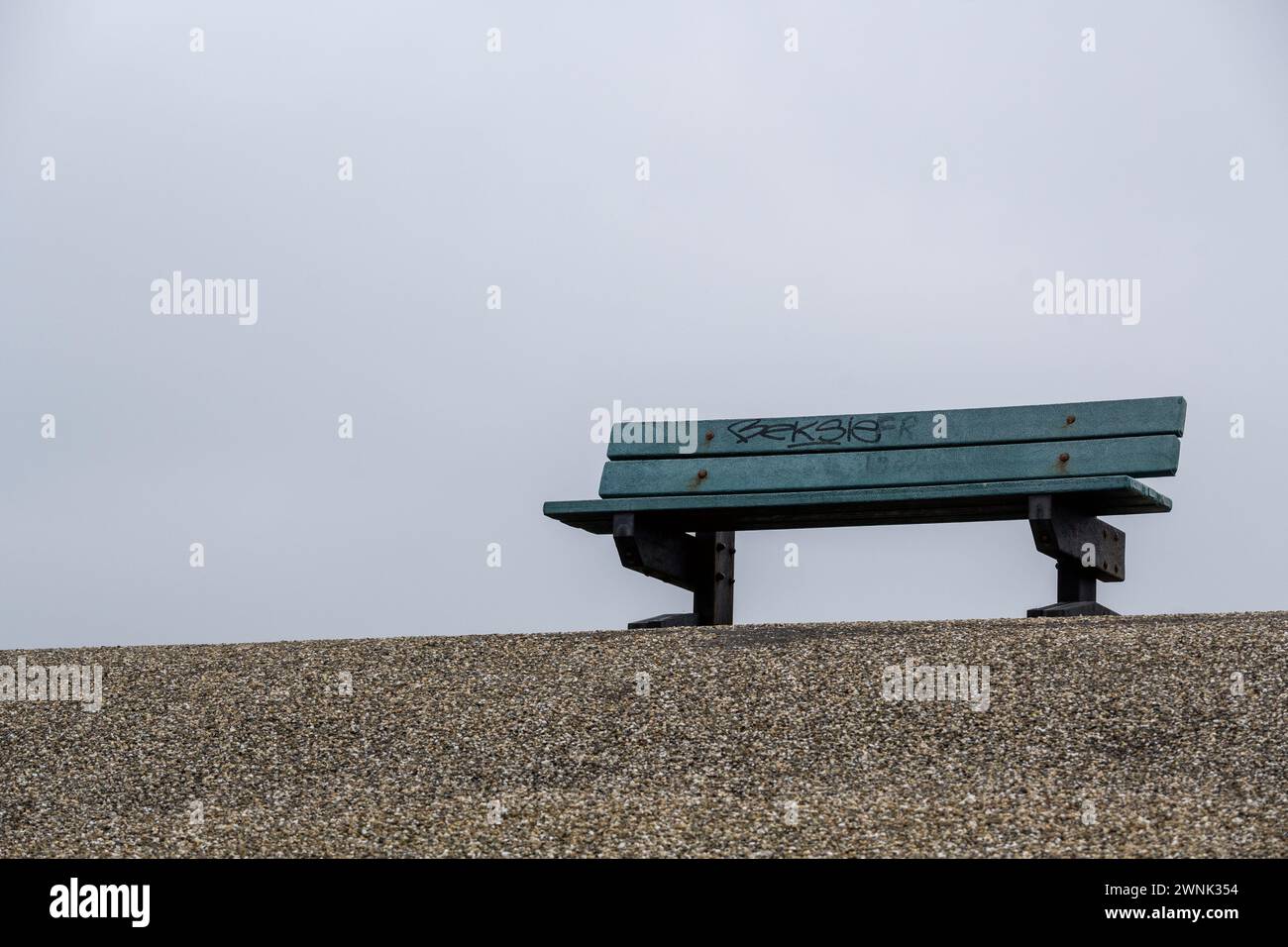 Stair bench hi-res stock photography and images - Alamy