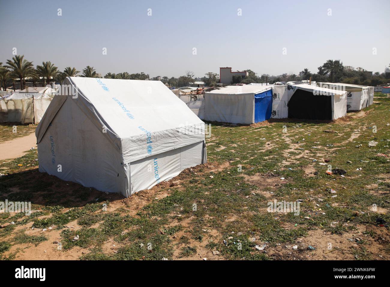 Gaza. 3rd Mar, 2024. Temporary camps are seen in the town of al-Zawaida ...