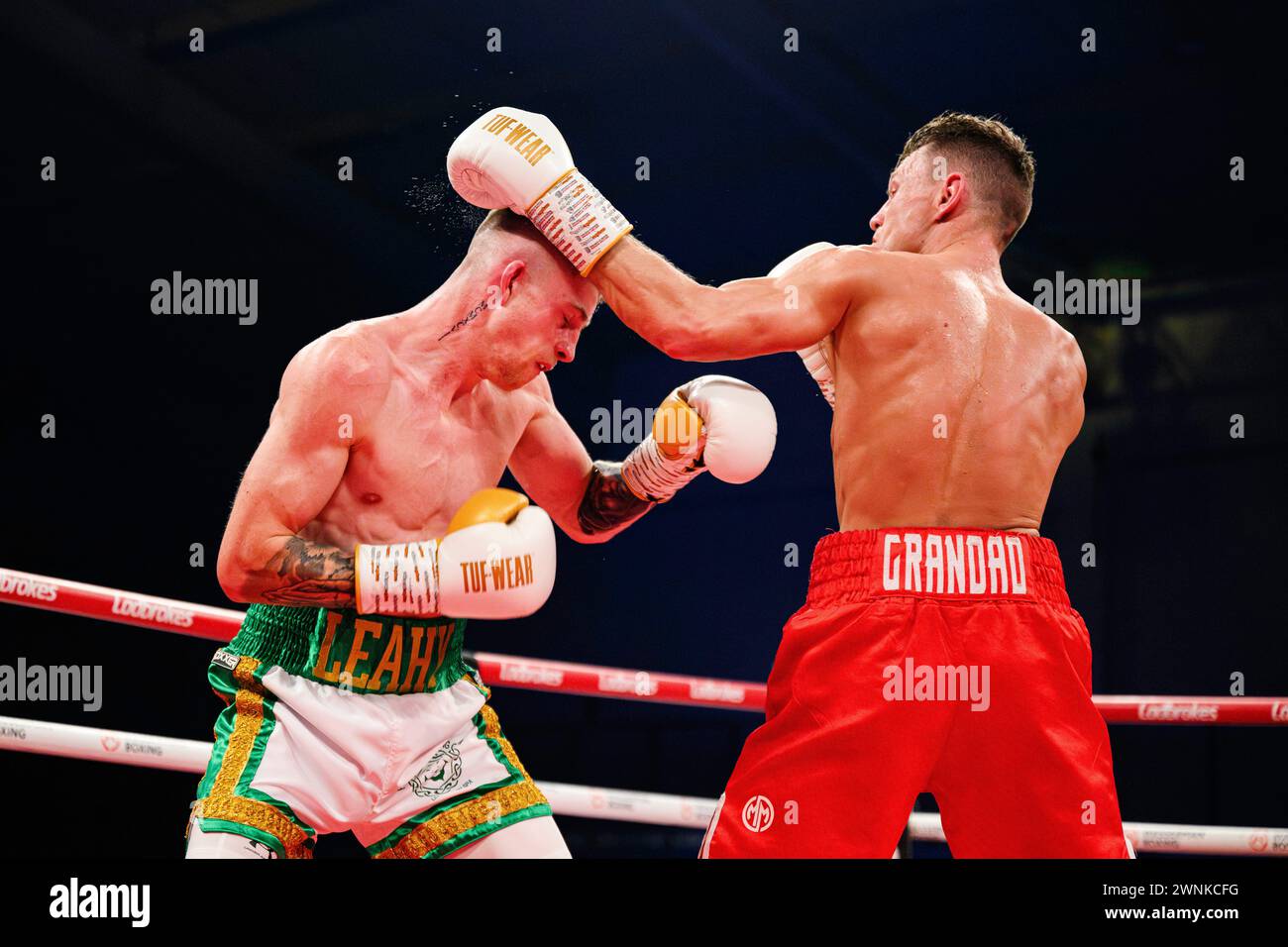 LONDON, UNITED KINGDOM. 01 Mar, 2024. Nick Leahy vs Jake Osgood - Welterweight bout during ...