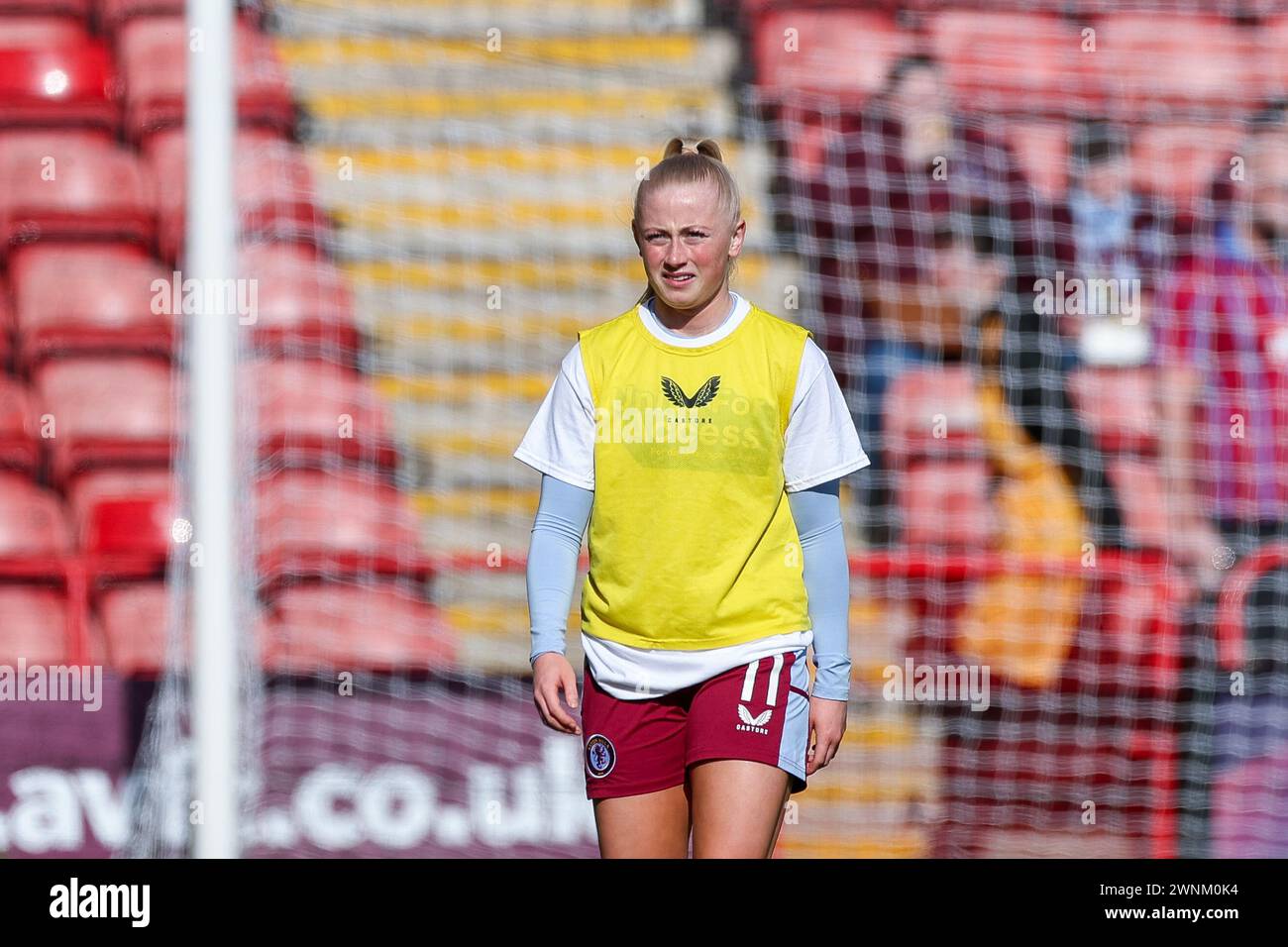 Birmingham, UK. 03rd Mar, 2024. Aston Villa's Freya Gregory warms up ...
