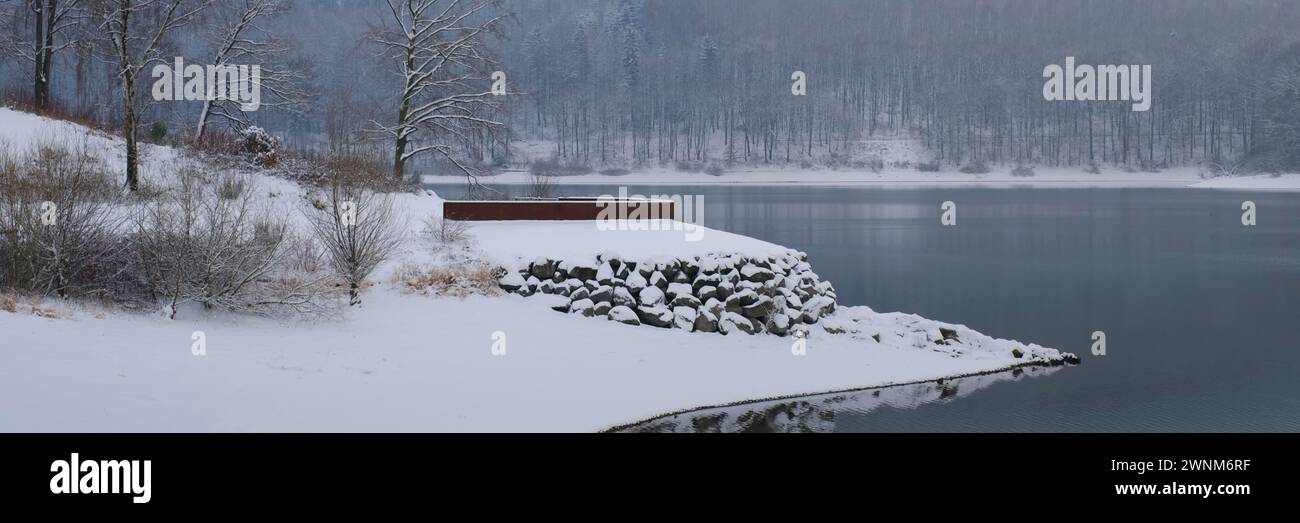 Winter landscape at the Hennesee, Hennetalsperre, Naturpark Sauerland ...