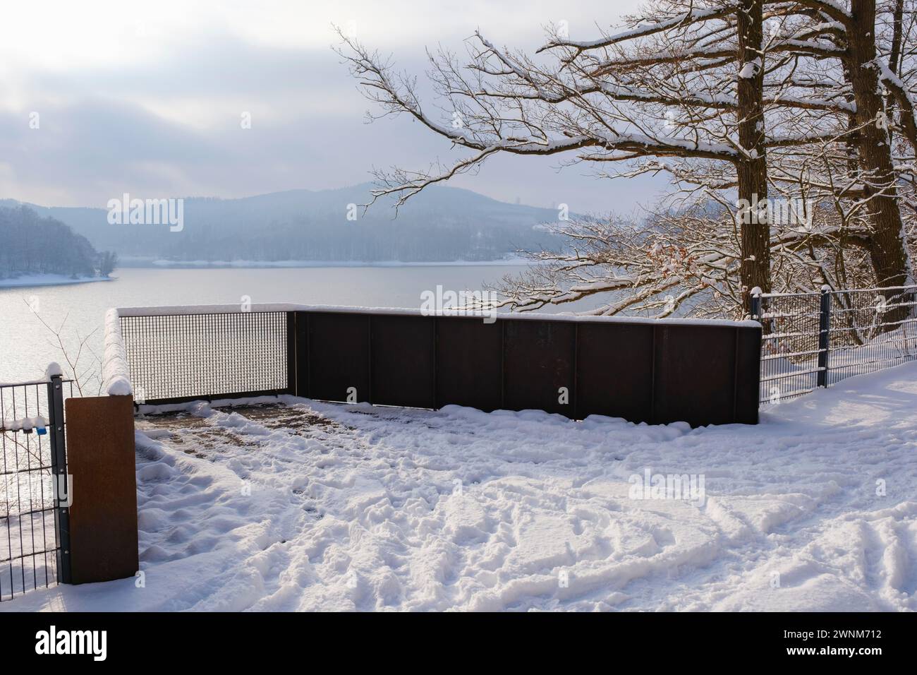 Viewing platform at the Hennesee, Hennetalsperre, winter landscape ...
