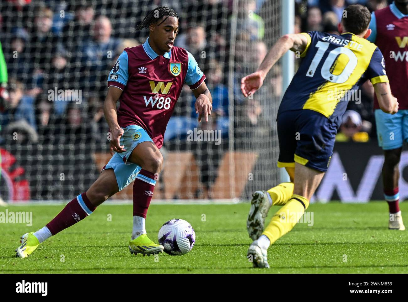 Turf Moor, Burnley, Lancashire, UK. 3rd Mar, 2024. Premier League ...