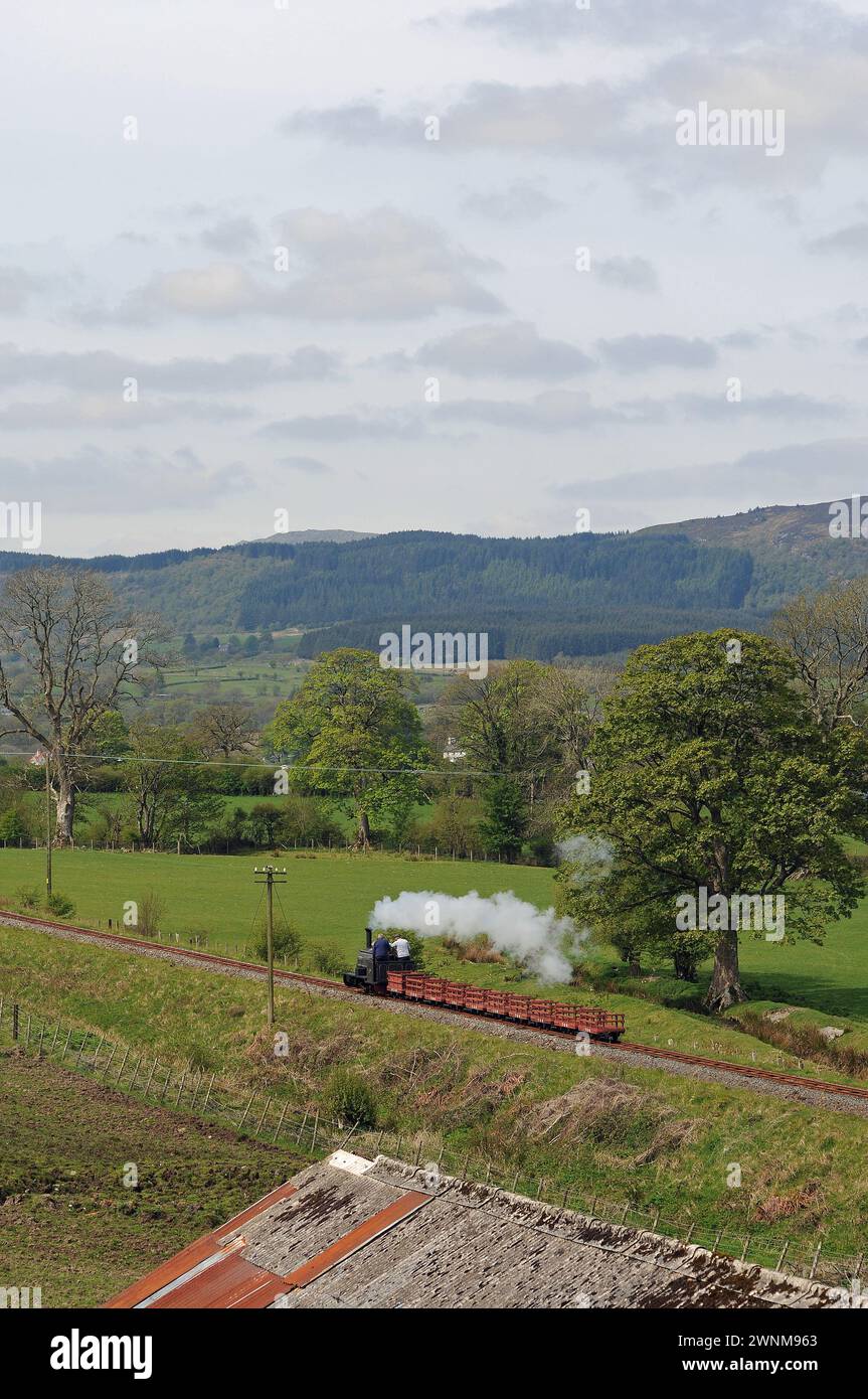 Slate wagons hi-res stock photography and images - Alamy