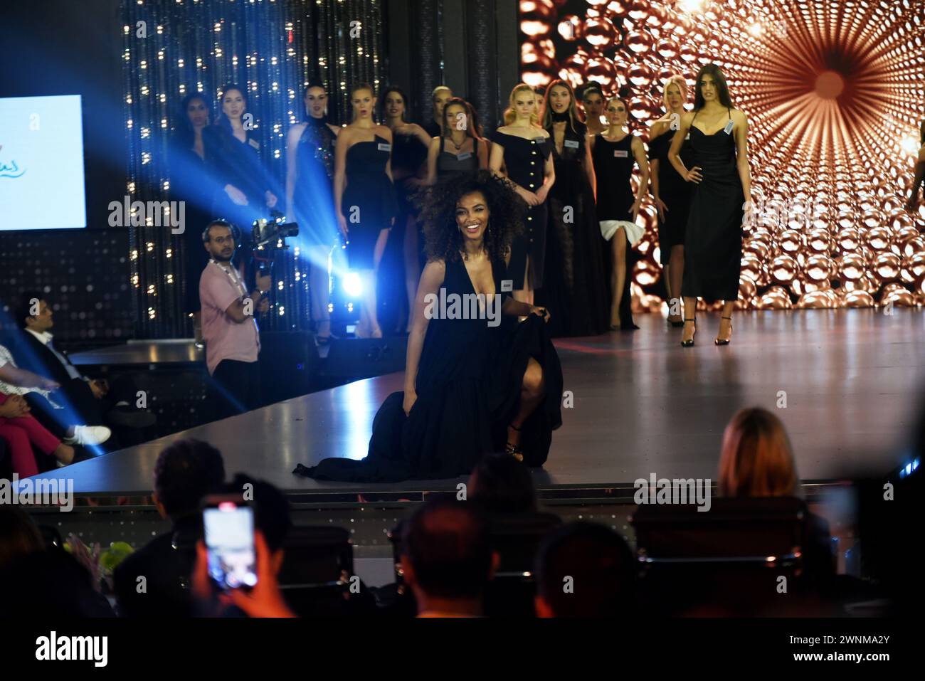 Mumbai, India. 02nd Mar, 2024. A contestant is losing her balance as ...