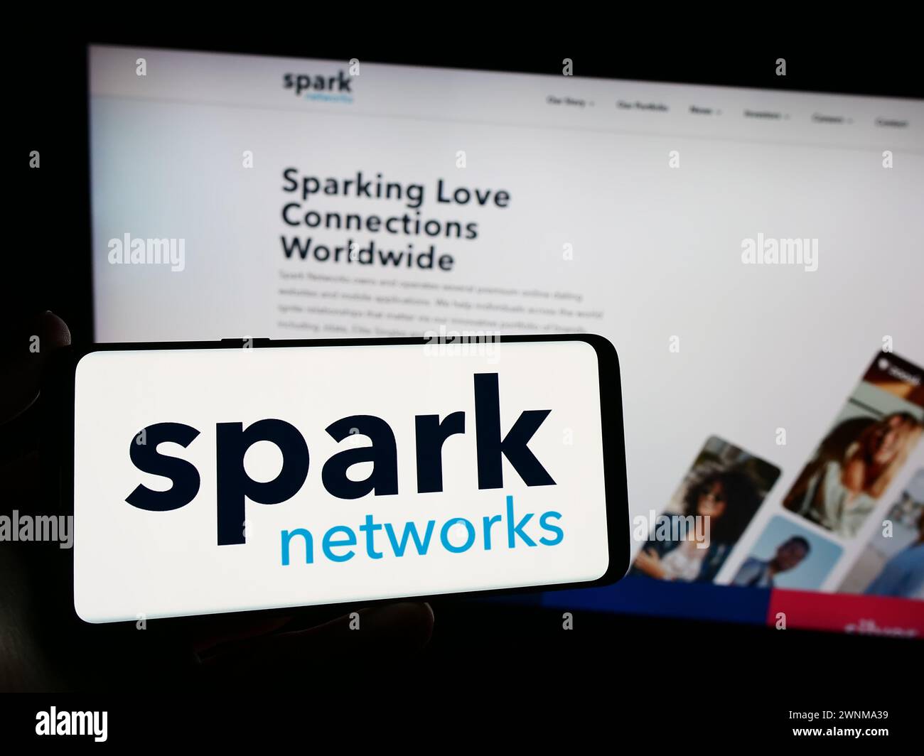 Spark networks dating hi-res stock photography and images - Alamy