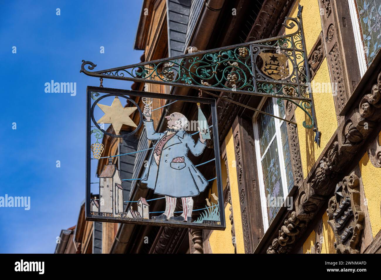 Shop signs in old france hi-res stock photography and images - Alamy