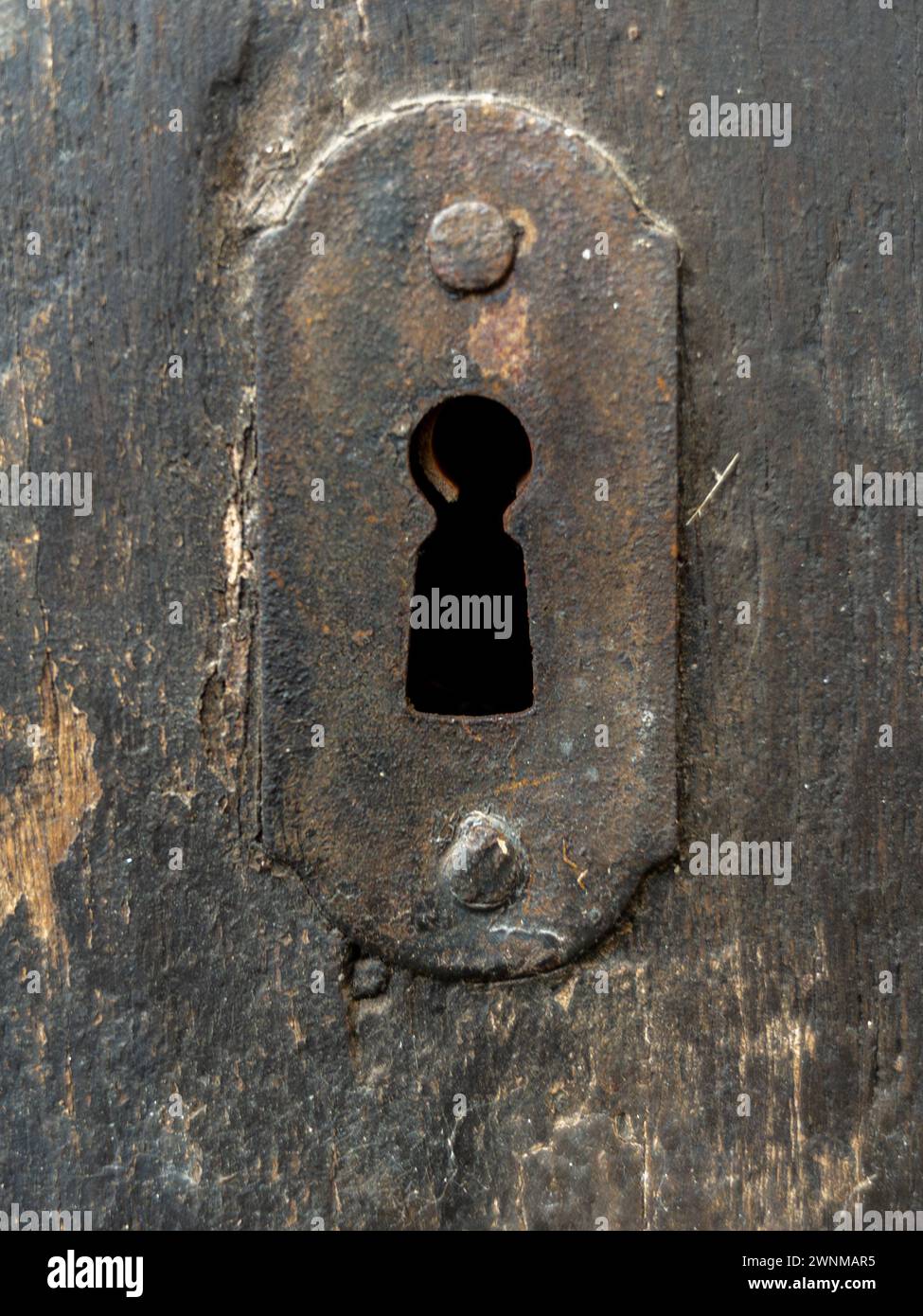 Old keyhole hi-res stock photography and images - Alamy