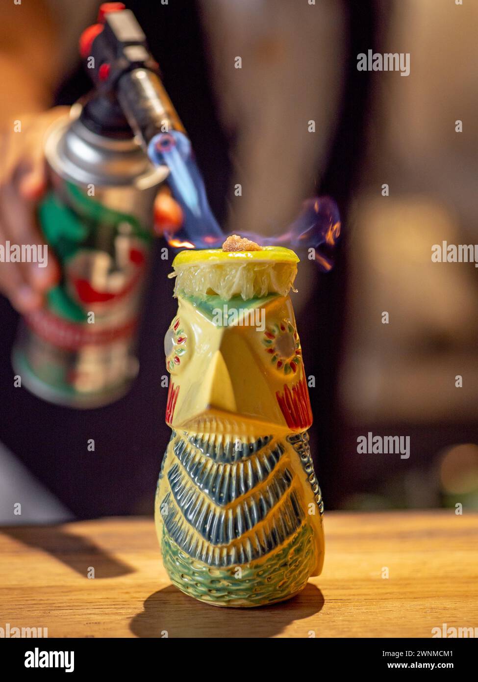 Hawaiian tiki torch hi-res stock photography and images - Alamy