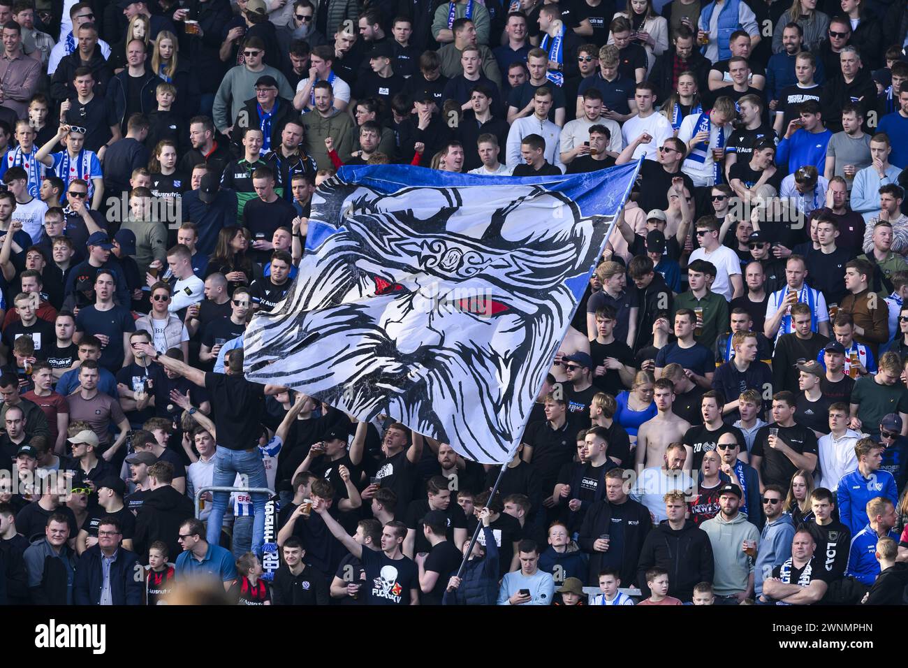 HEERENVEEN - SC Heerenveen supporters during the Dutch Eredivisie match ...