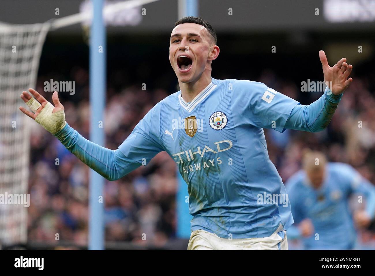 Manchester City's Phil Foden celebrates scoring their side's second ...