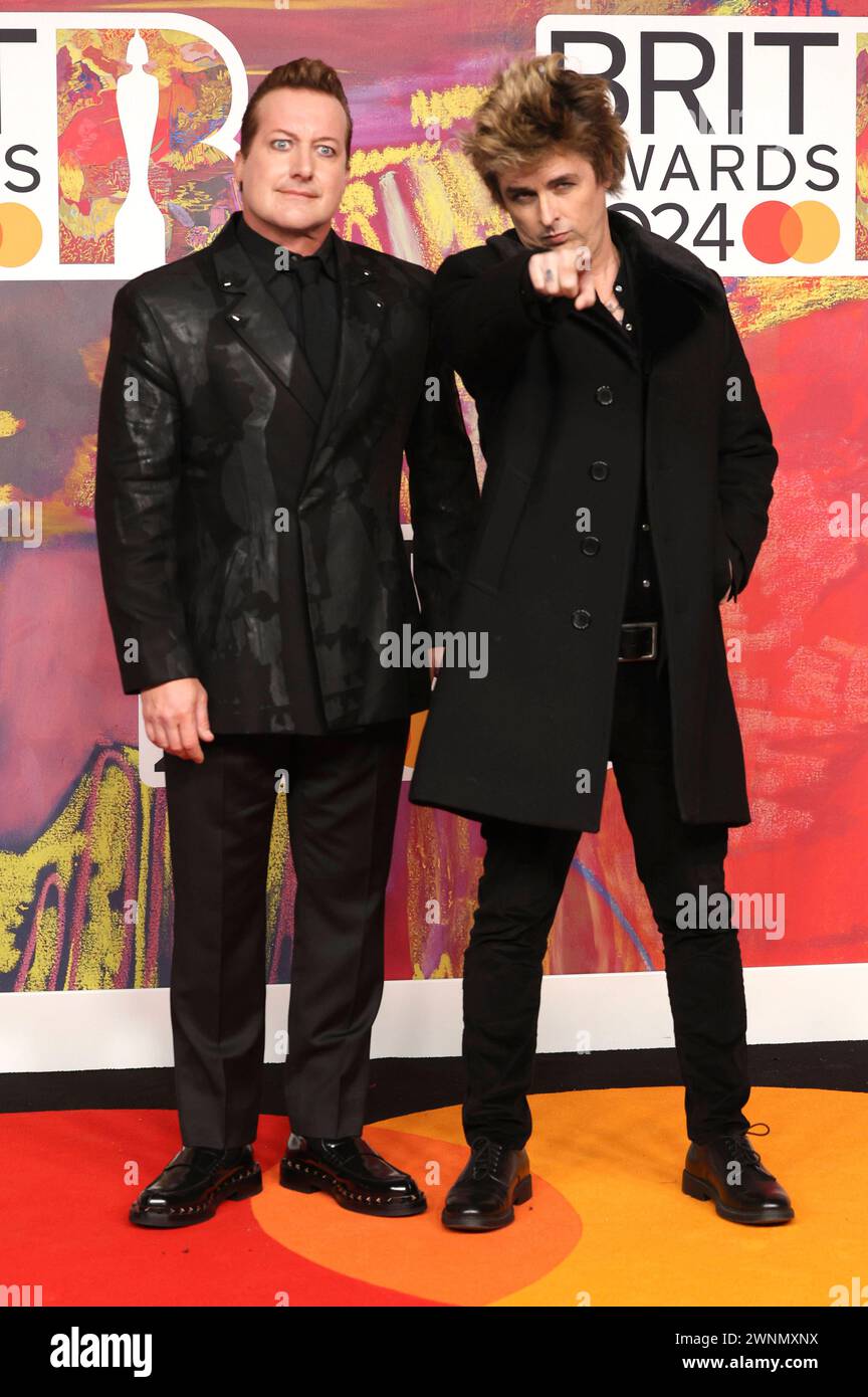 Tre Cool und Billie Joe Armstrong von Green Day bei der Verleihung der ...