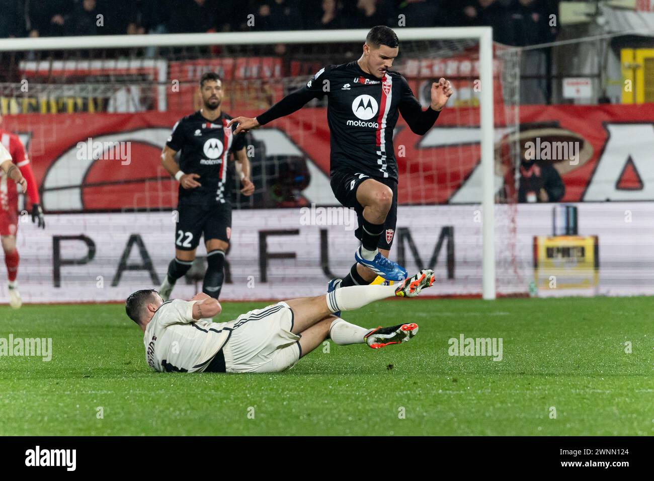 Valentin Carboni in action during the Serie A football match between AC ...