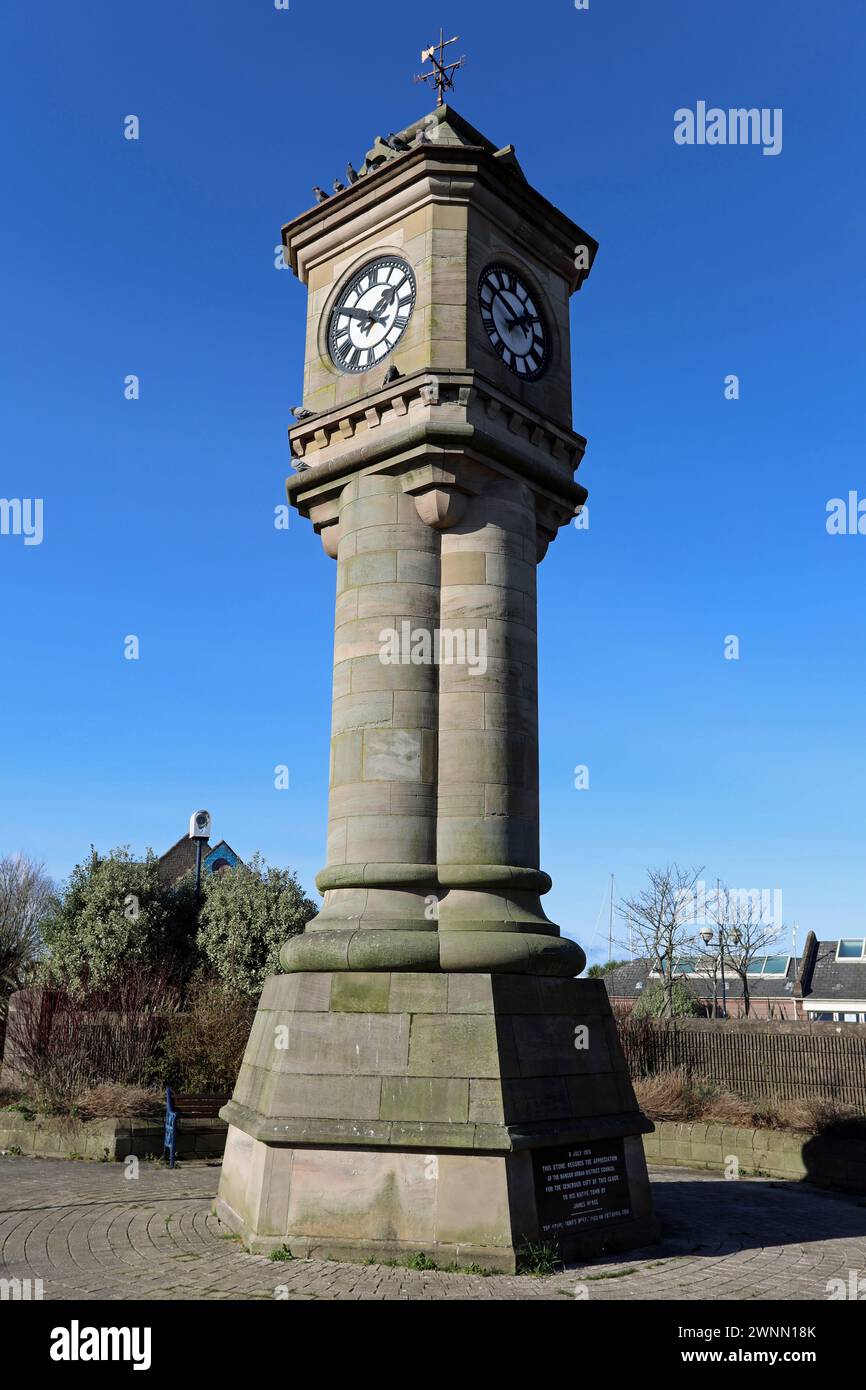 Mckee clock hi-res stock photography and images - Alamy