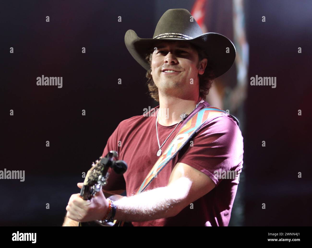 Countrysänger Randall King beim C2C 2024 in Berlin Auftritt beim ...