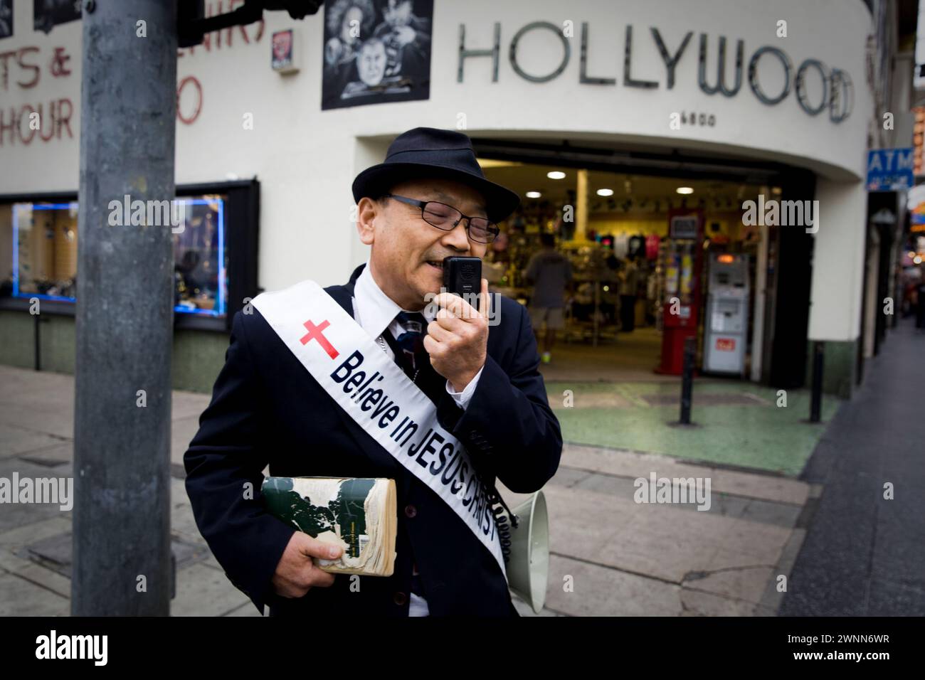 Street preacher corner hi-res stock photography and images - Alamy