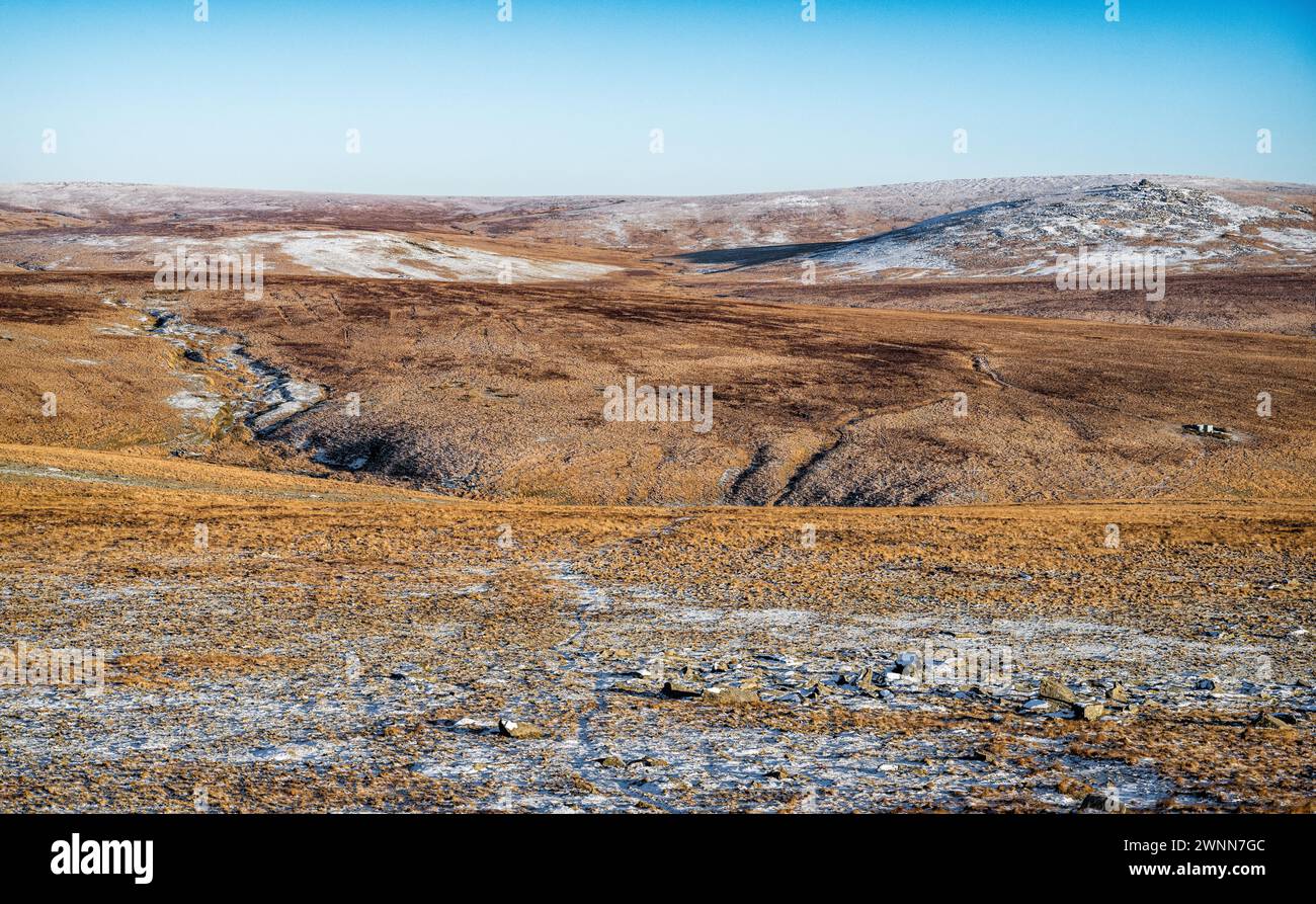 View east from Hare Tor, including distant Fur Tor, to right. Dartmoor ...
