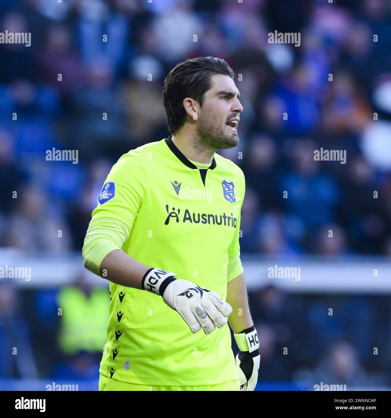 HEERENVEEN - SC Heerenveen goalkeeper Mickey van der Hart during the ...