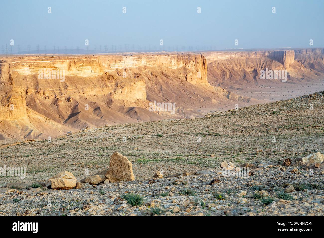 The Jabal Tuwaiq Mountains, with desert below landscape, Riyadh, Saudi ...