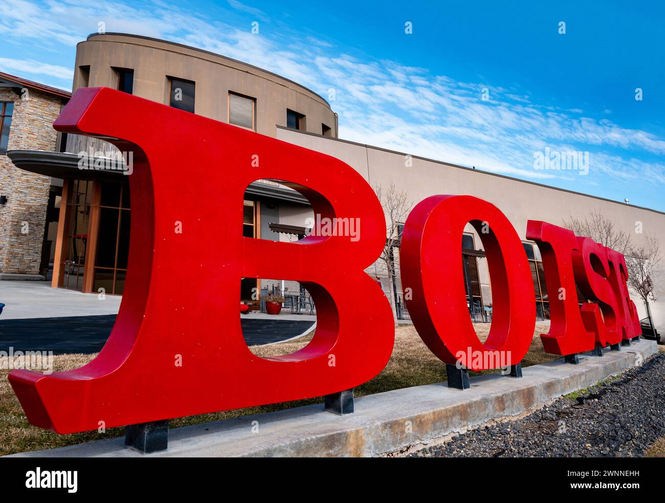 Business frontage hi-res stock photography and images - Alamy