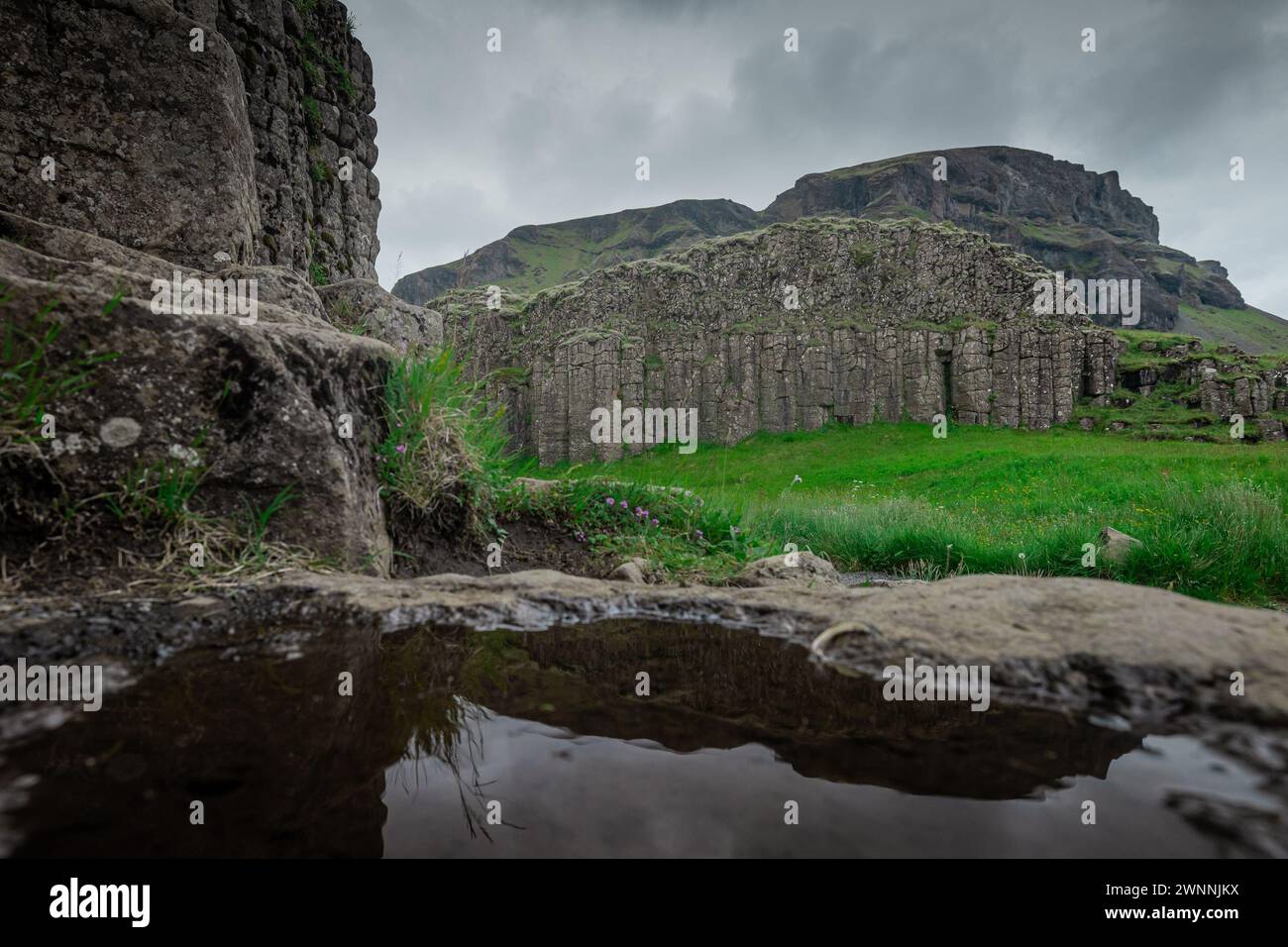 Basalt pillars hi-res stock photography and images - Alamy