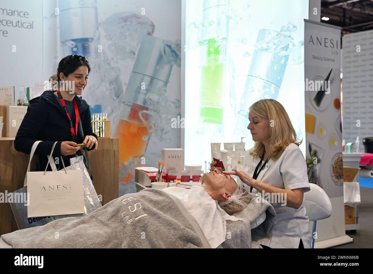 Skin restore treatment box hi-res stock photography and images - Alamy