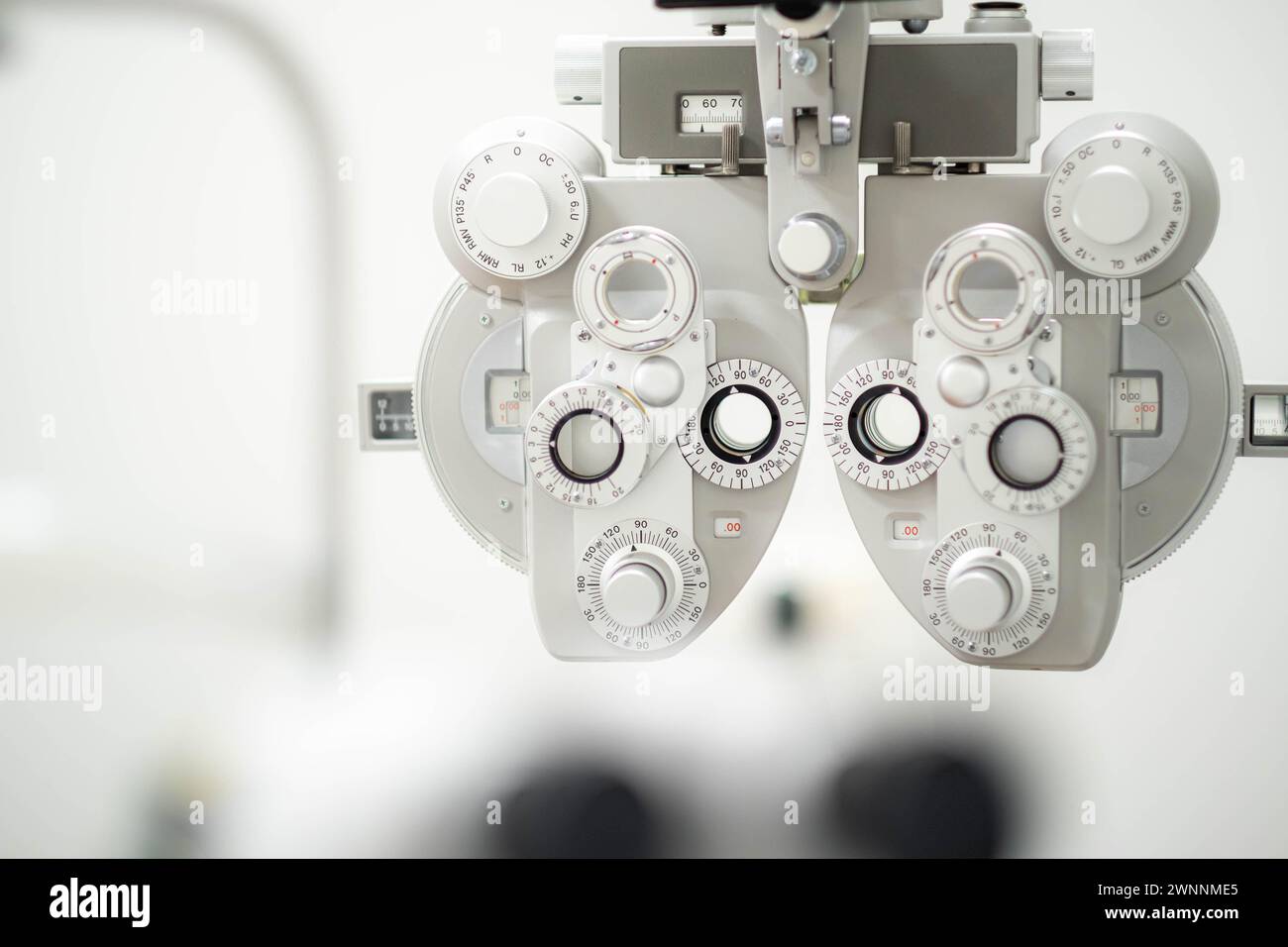 Medical optometrist equipment used eye hi-res stock photography and ...