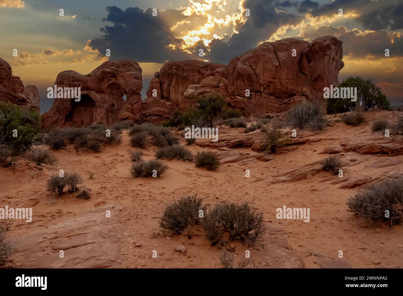 Moab, Ut, USA. 5th Nov, 2023. Utah's mesmerizing rock formations ...