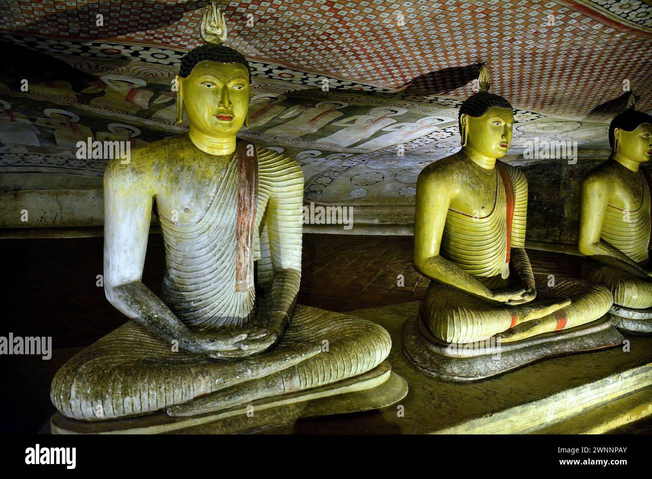 Dambulla cave temple, Golden Temple of Dambulla, Srí Lanka, Asia ...