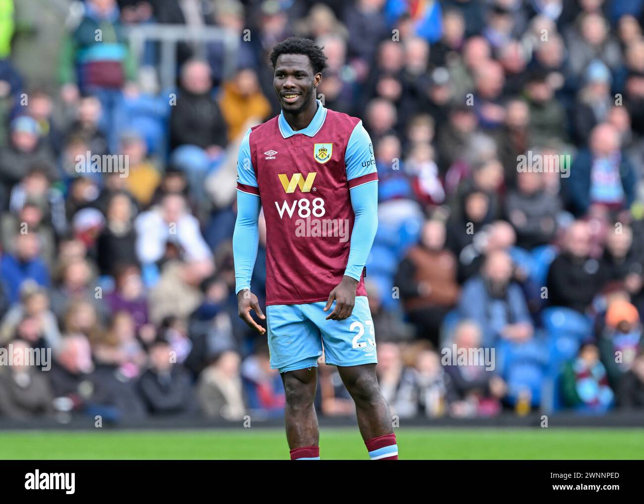 David datro fofana burnley 2024 hi-res stock photography and images - Alamy