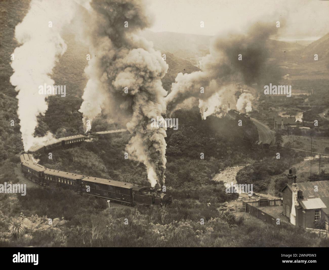 Remutaka range hi-res stock photography and images - Alamy