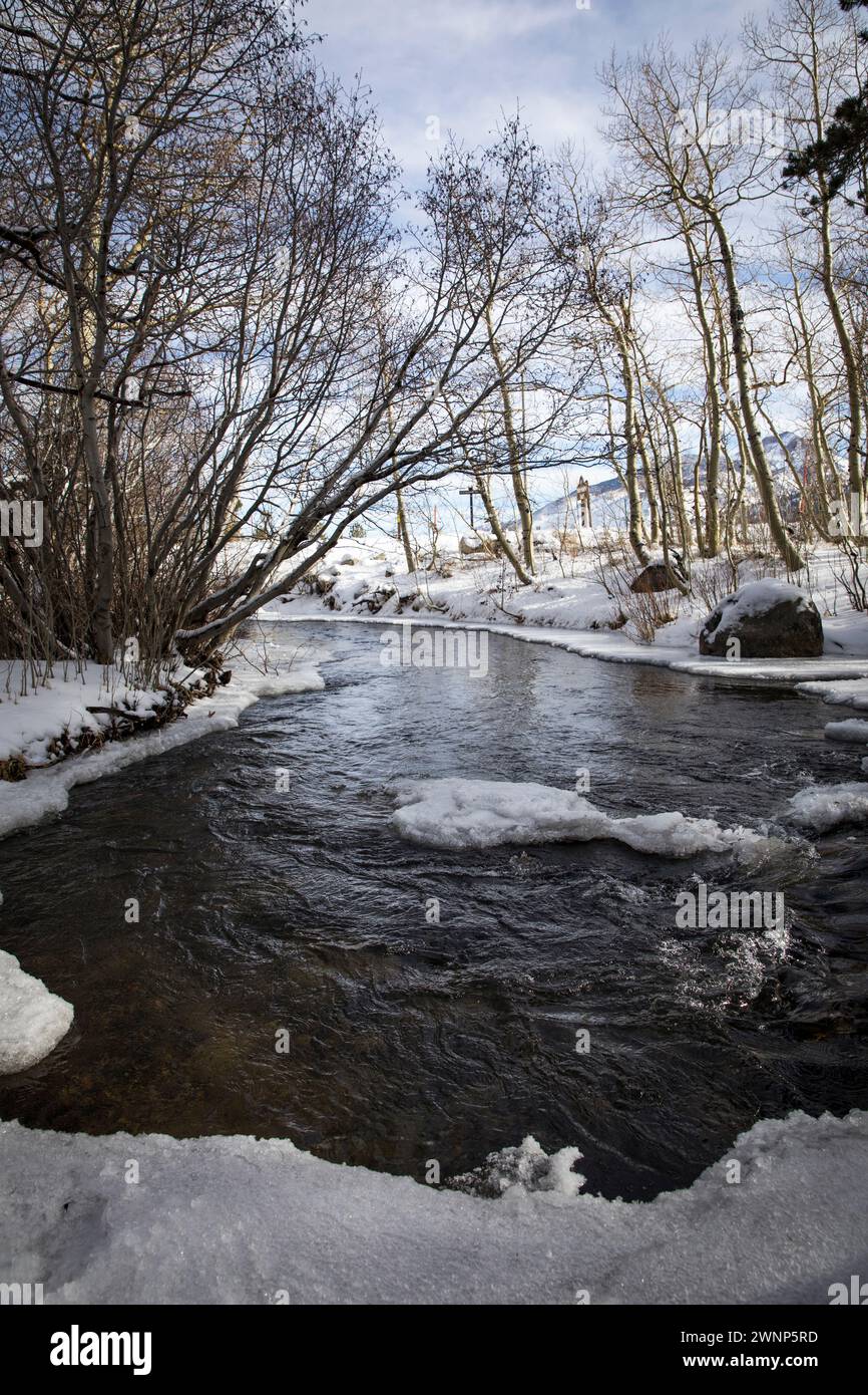 Walking the Mammoth Lakes Town Loop trail during winter which traverses ...