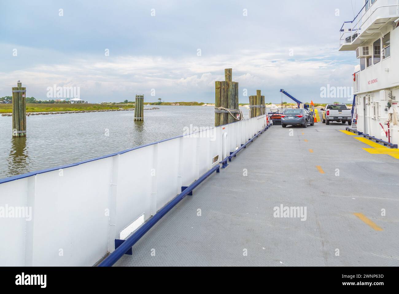 Ferry dauphin island mobile bay hi-res stock photography and images - Alamy