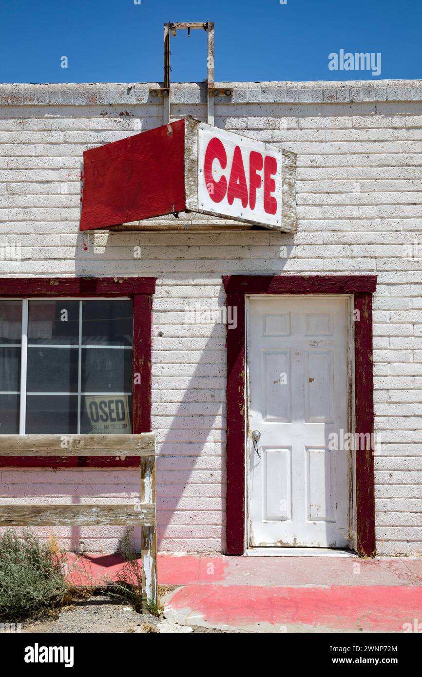 US 395 is a main highway connecting Northern California with Southern ...