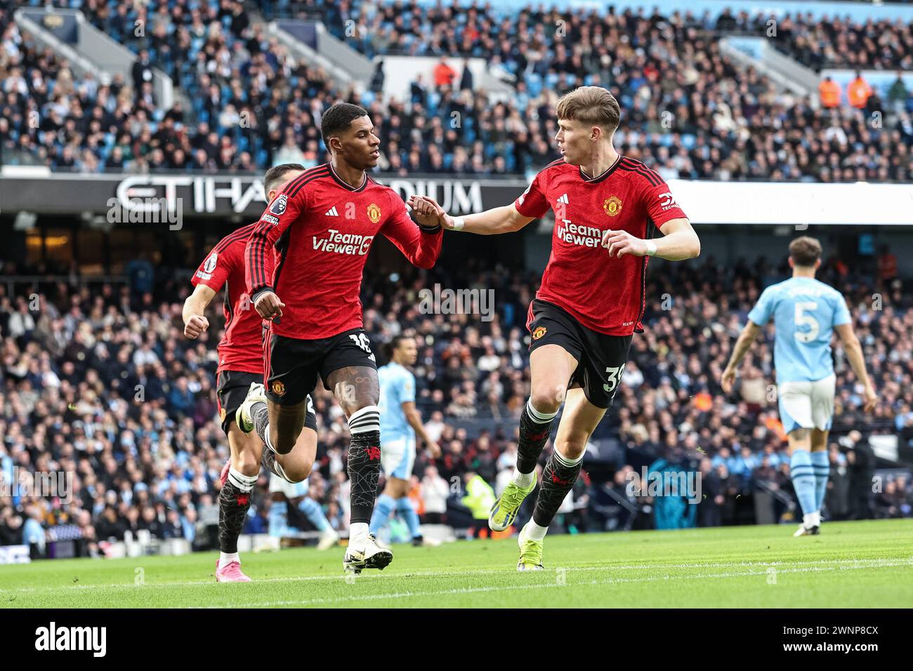 Marcus Rashford of Manchester United celebrates his goal to make it 0-1 ...