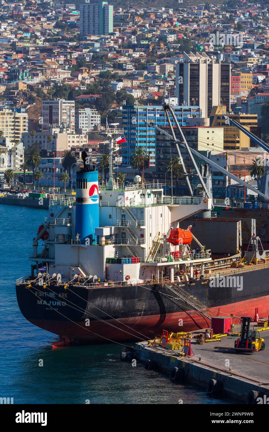Container ship america hi-res stock photography and images - Alamy