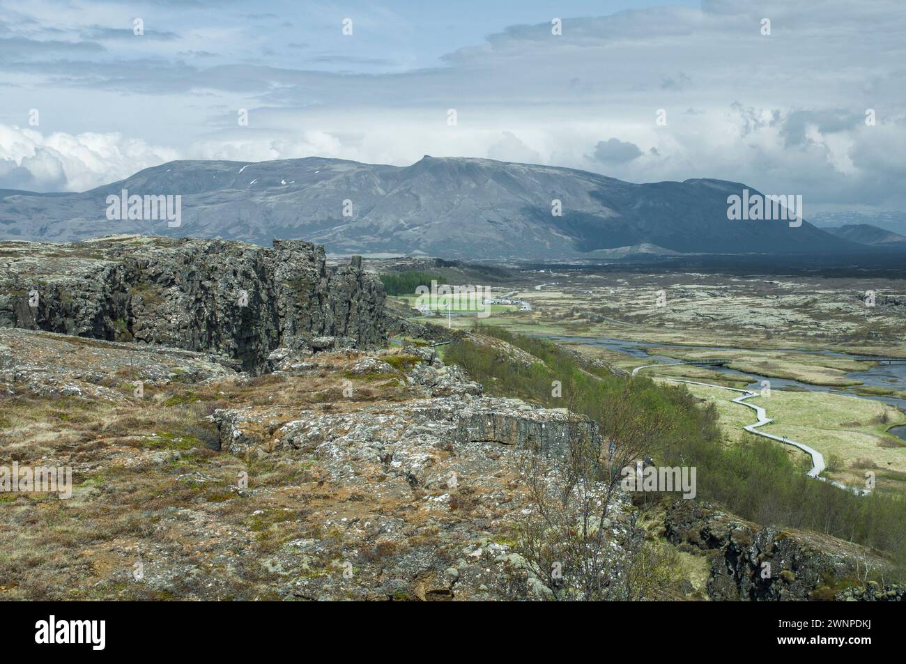 Visible Tectonic plates in Thingvellir National Park- UNESCO World ...