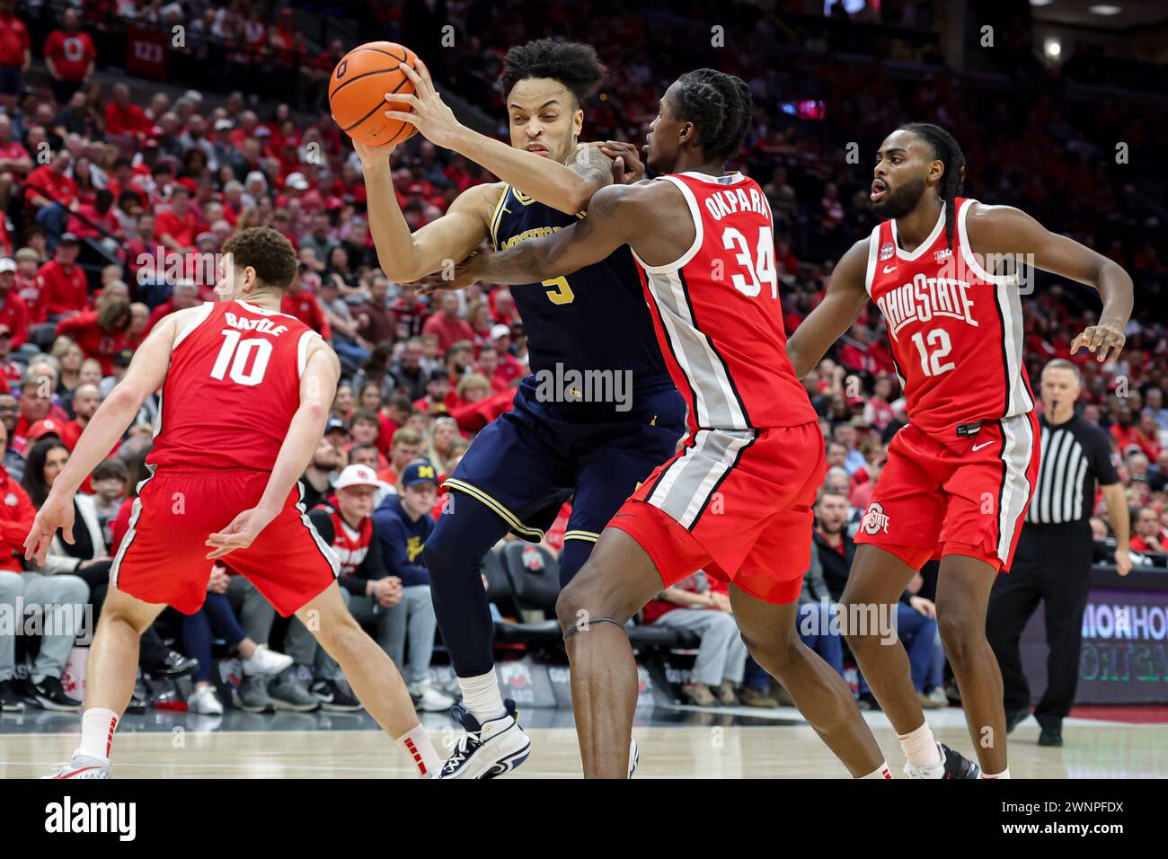 Columbus, Ohio, USA. 3rd Mar, 2024. Michigan Wolverines forward ...