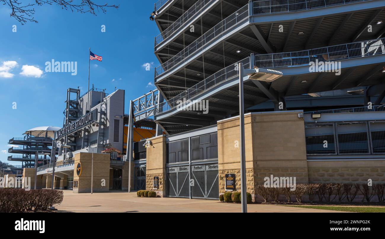 Acrisure stadium hi-res stock photography and images - Alamy