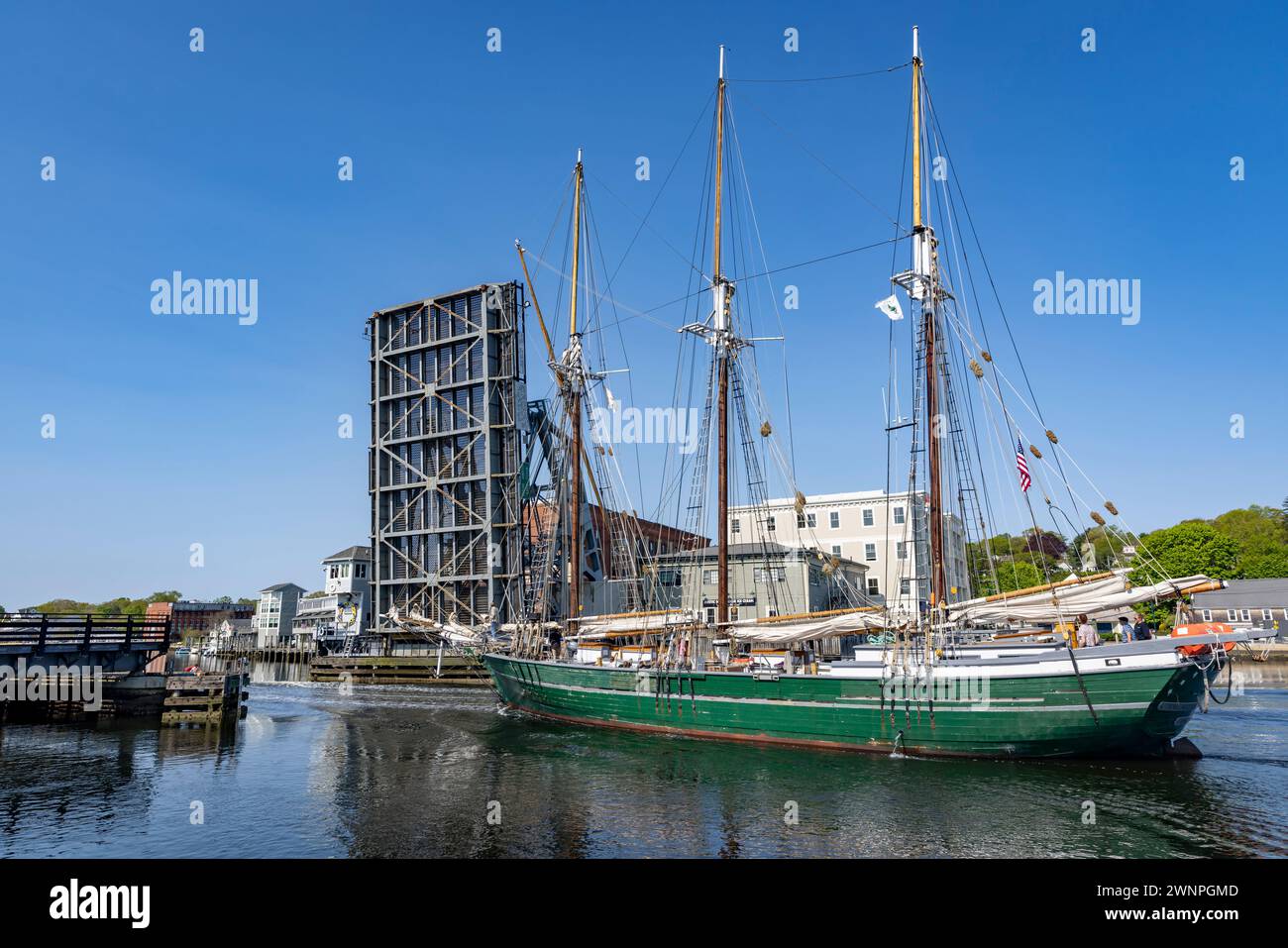 Mystic Connecticut is a small seaside village in Hollywood with a ...