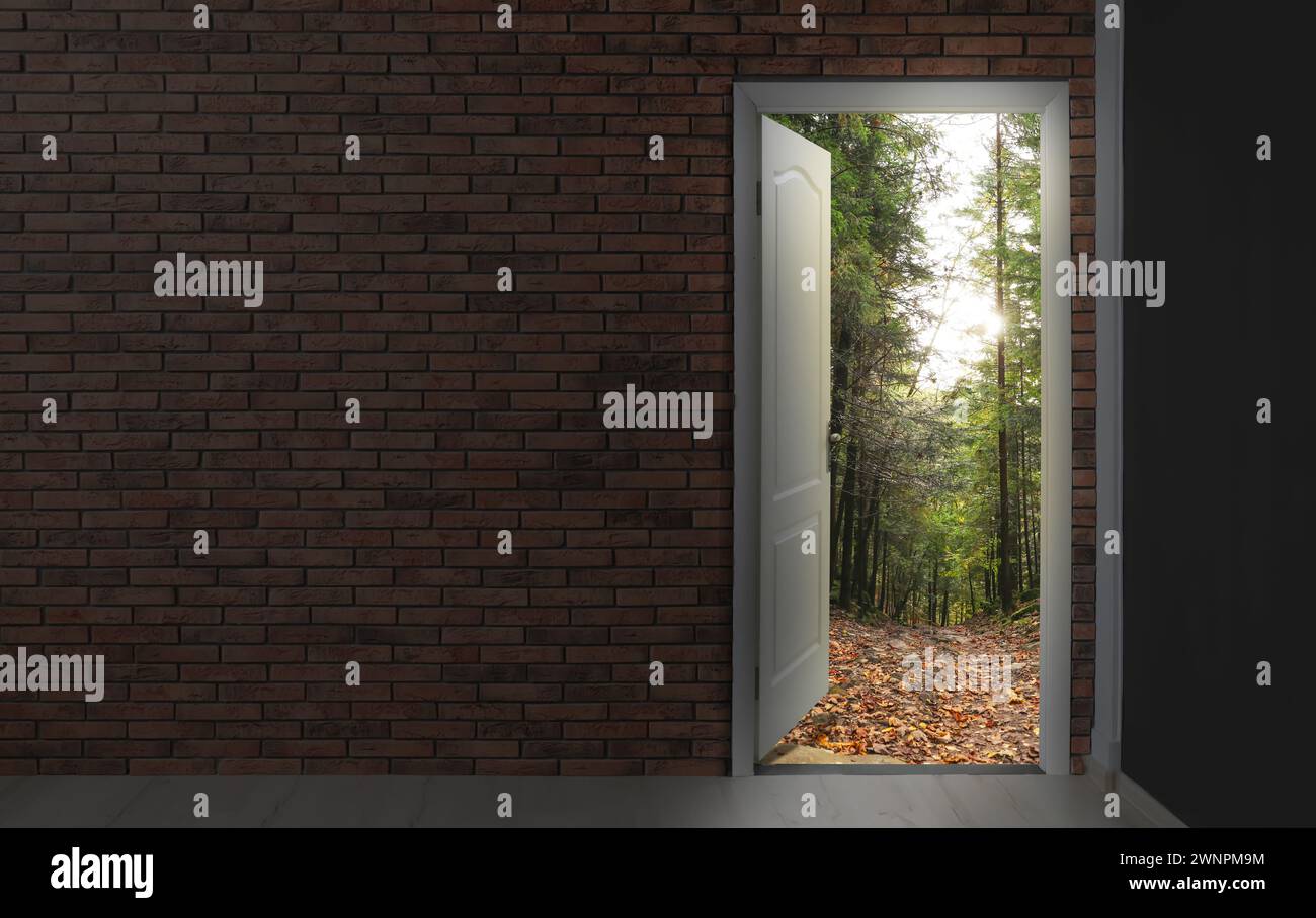 Inviting journey hi-res stock photography and images - Alamy