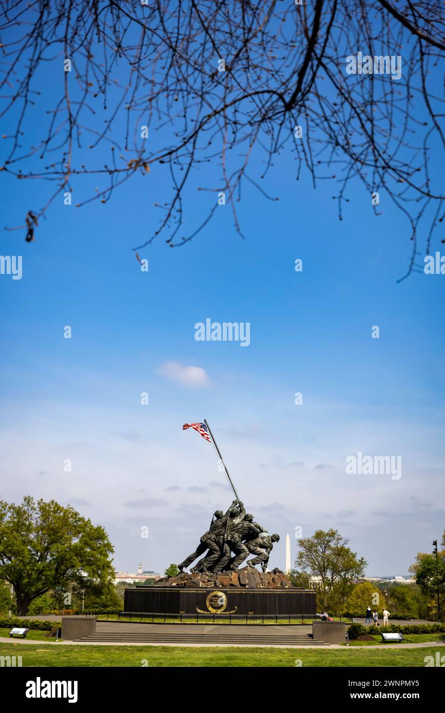 The statue of Iwo Jima commemorating the US Marine Corps during the ...