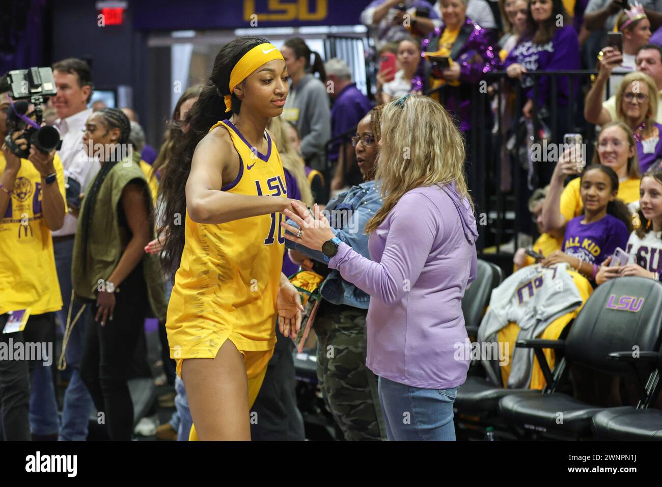 Lap court hi-res stock photography and images - Alamy